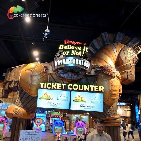 Theme Park Custom Made Animatronics Trojans Model